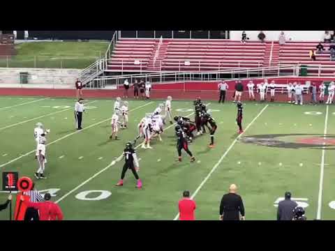 Gary Pugh Jr at Wide Reciever for his last Jr High game - YouTube