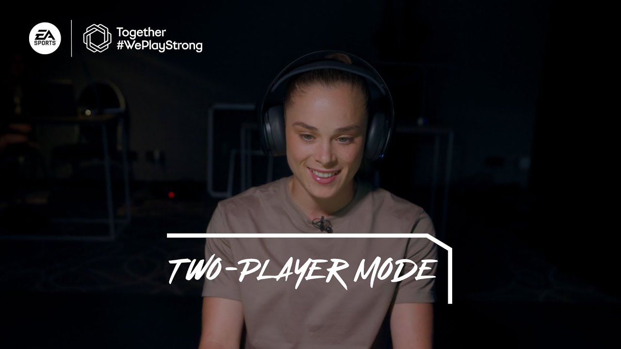 🎮 Two-Player Mode | VS your favourite football player 😍 | WPS x EA ...