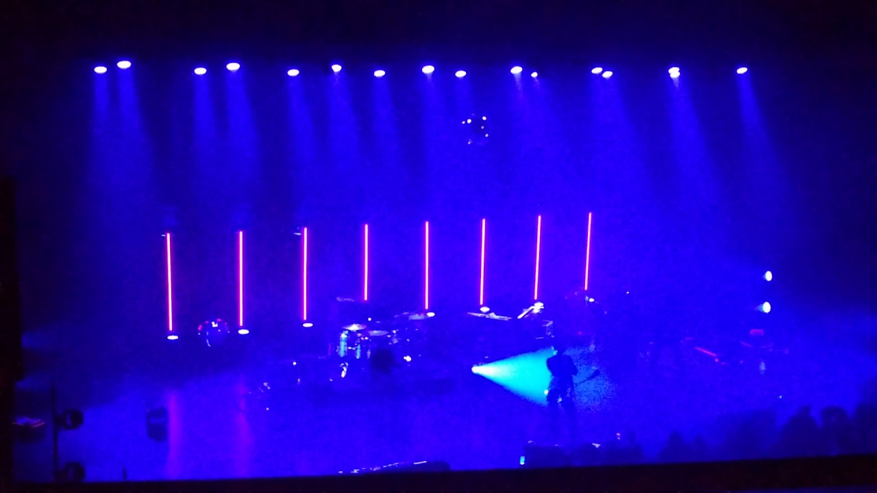 Interpol - Lights - Live @ Chicago Theatre (02/07/19) - YouTube