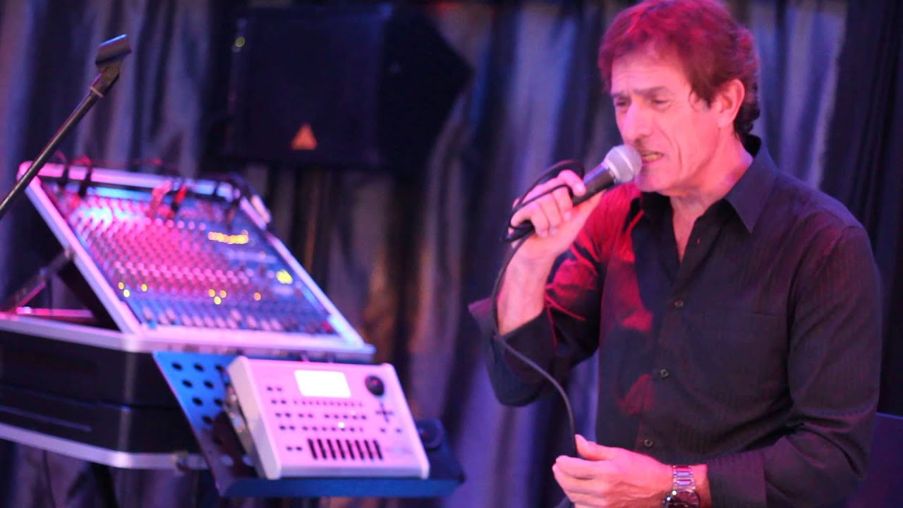 Concert événement à Marseille Jean Michel Rinaldi - YouTube