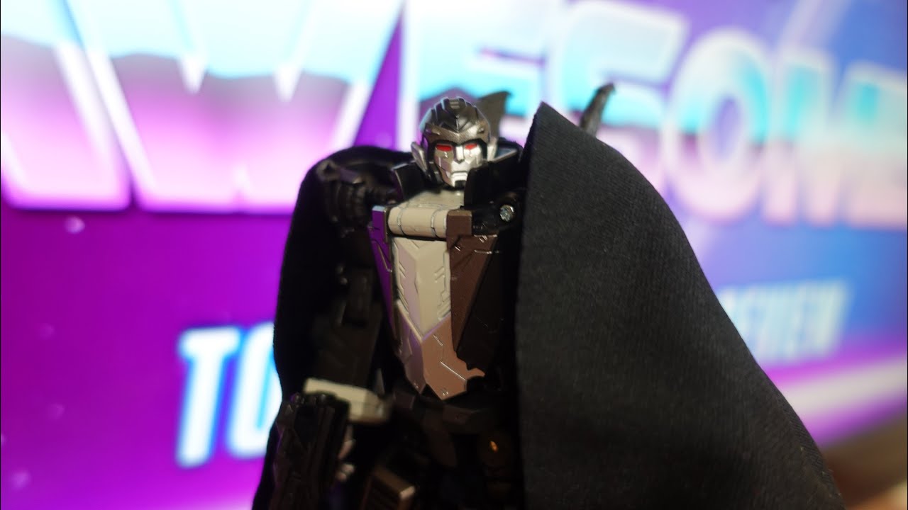 Transformers Universal Monsters Dracula Draculus Review (Target ...