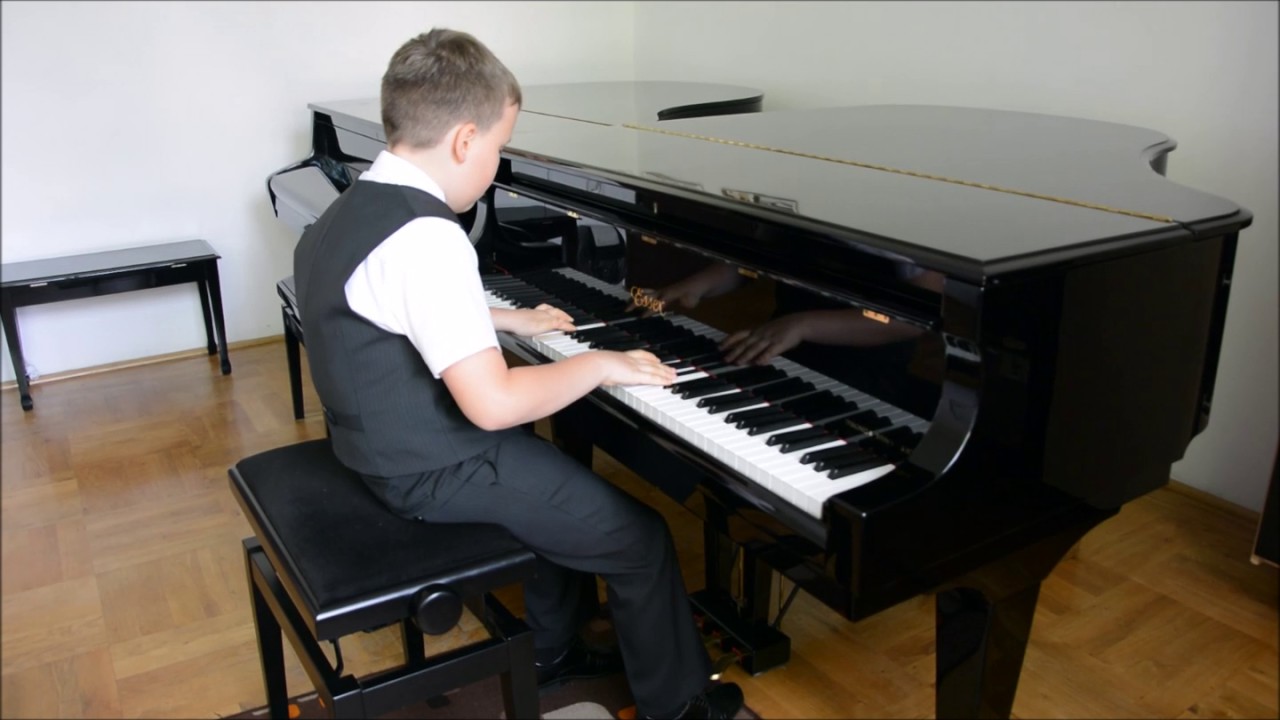 Cornelius Gurlitt - Etude op.199 no 12 performed by Emil Sauer ( 9 y.o ...