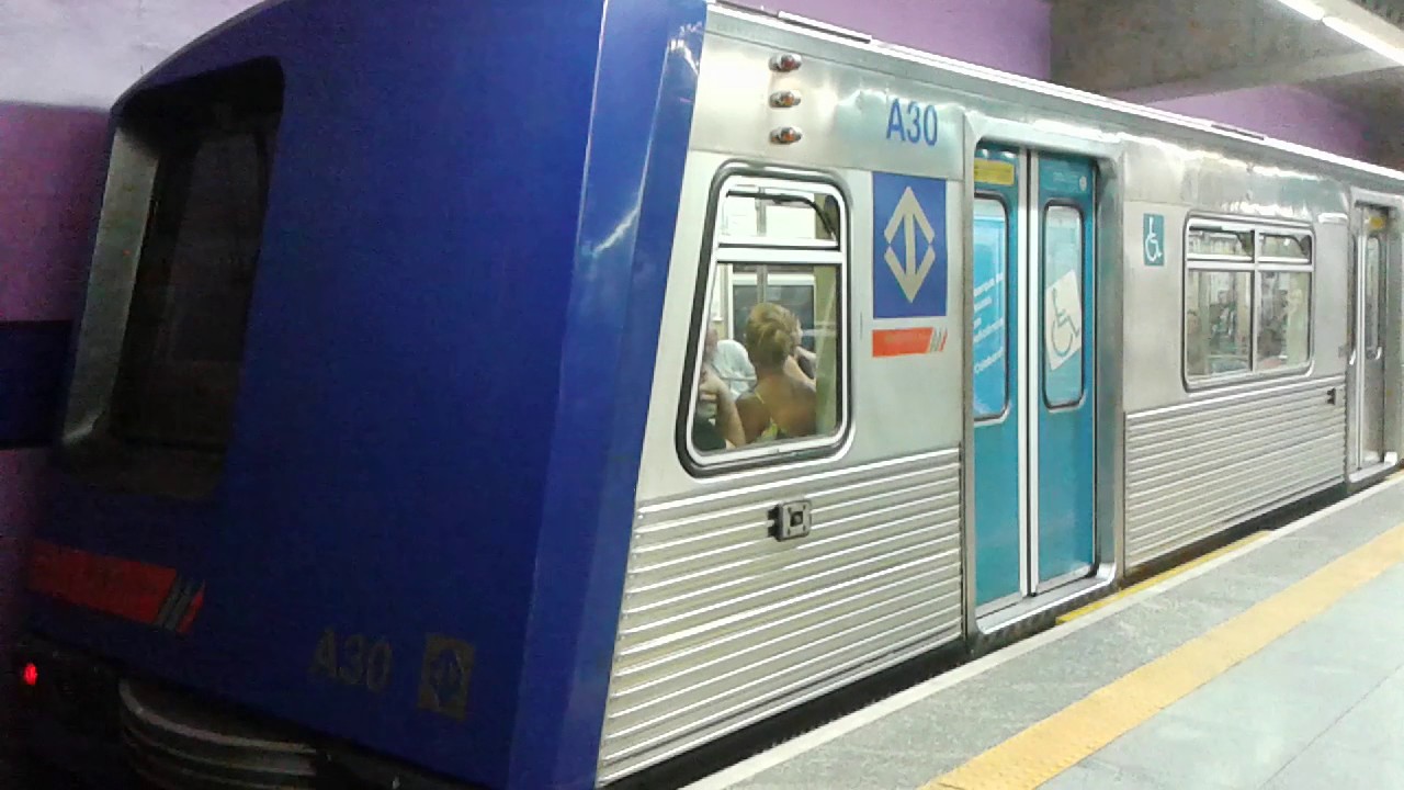Metrô frota A30 saindo da estação Paraíso - YouTube