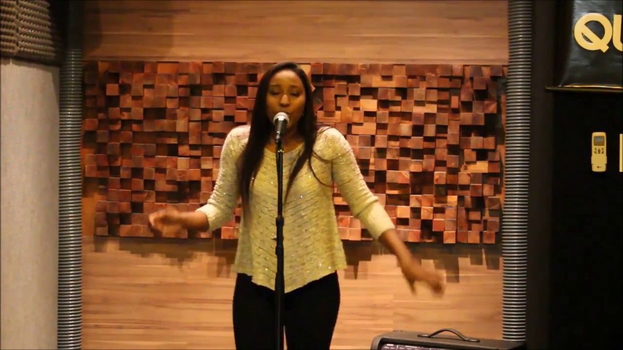 Carol Liz - "Quase Lá - A Princesa e o Sapo" - YouTube