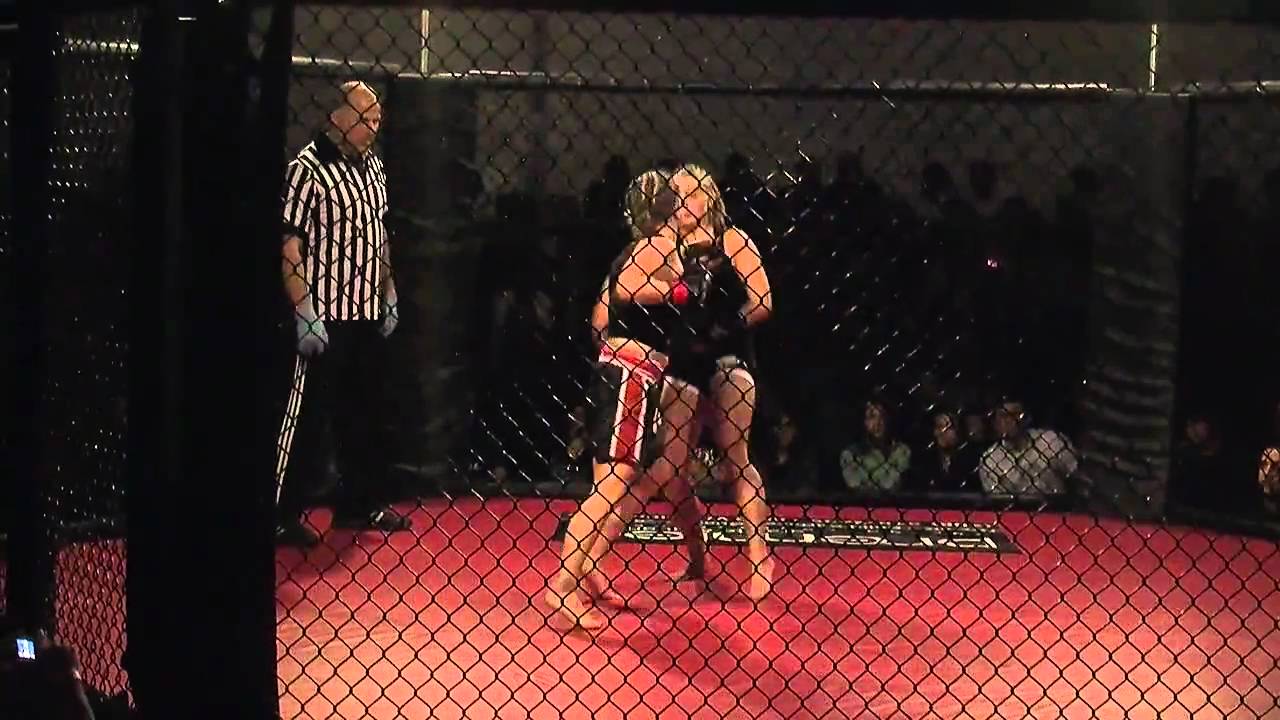 spokane mma girls title fight - YouTube