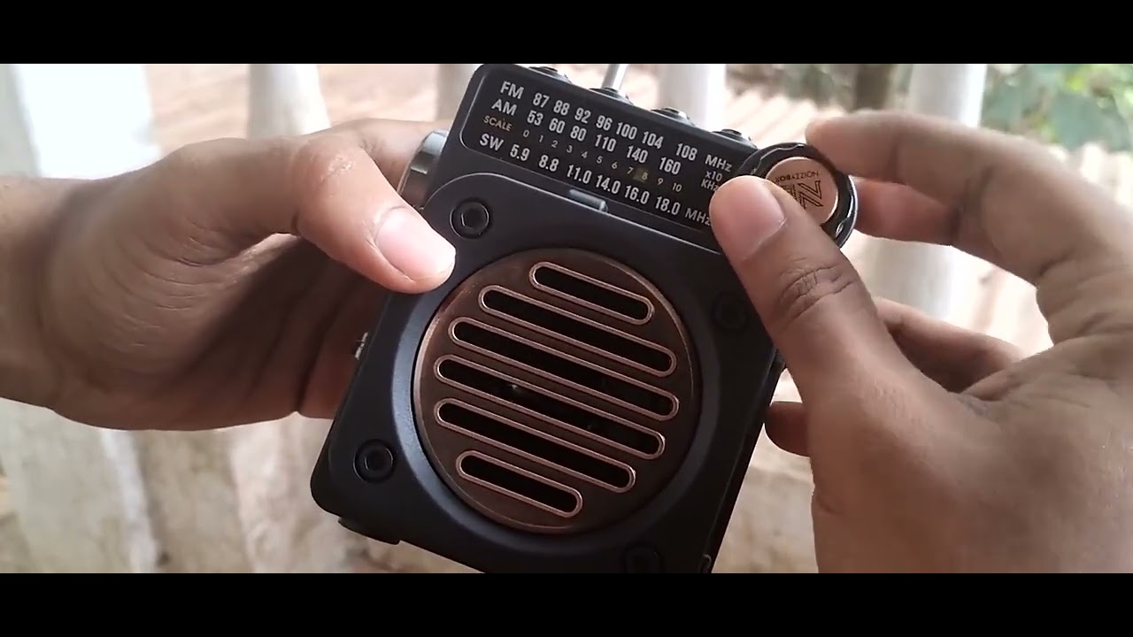 Check out this new Indian radio.... coming in from Chennai - YouTube