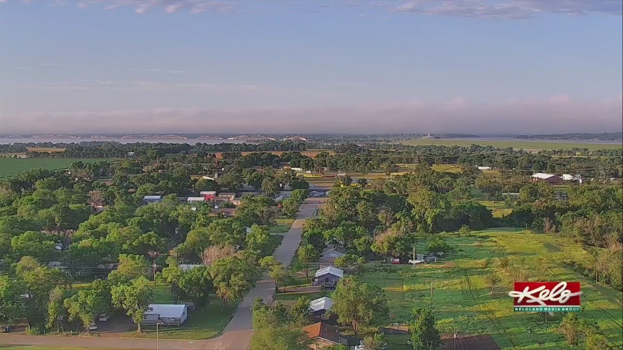 Officer involved shooting; Severe weather this weekend - YouTube