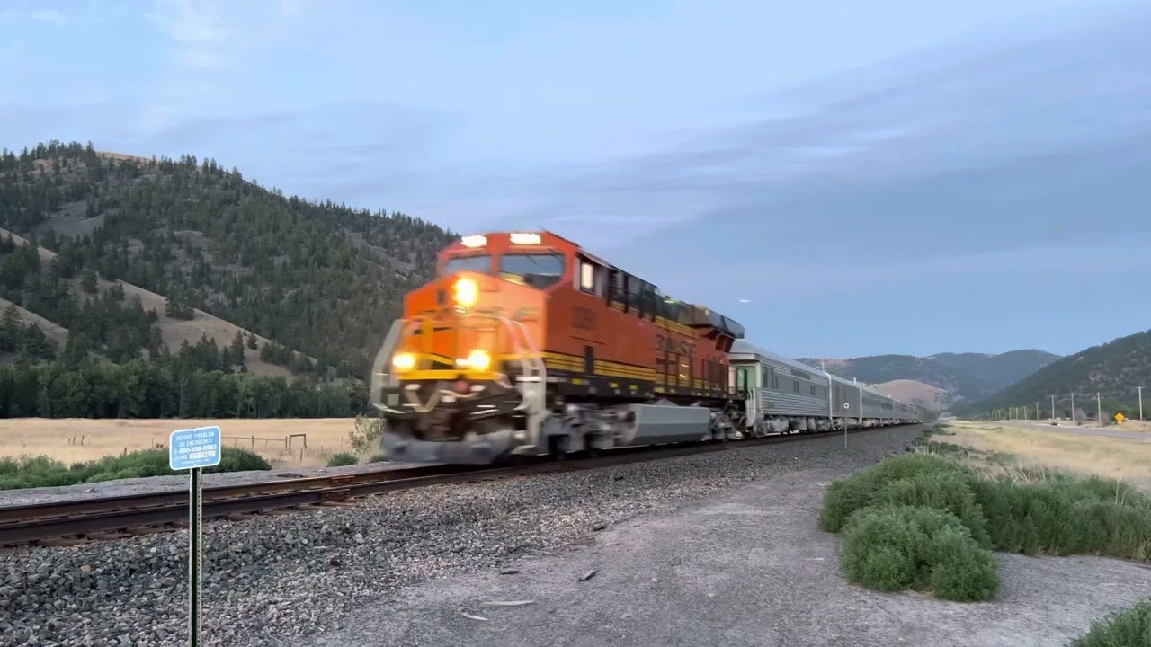 BNSF OCS Train On MRL 10th Subdivision - YouTube