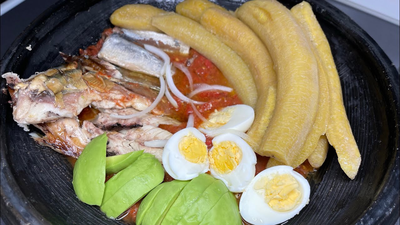 AMPESI WITH ROASTED TOMATOES & HOT PEPPER DIP | ABOMU & PLANTAIN ...