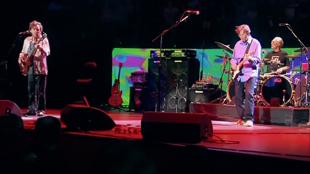 Cream_Badge_Royal Albert Hall-2005 - YouTube