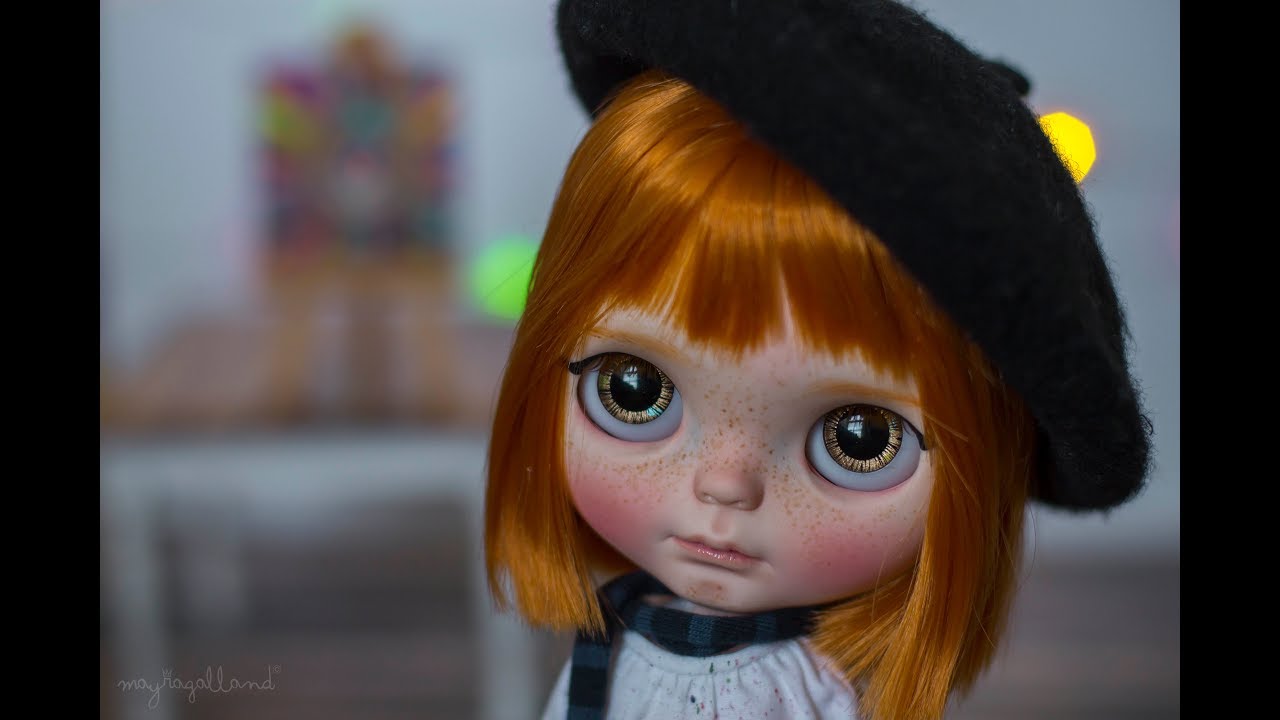 OOAK Custom Blythe Doll "Frances the Artist" by Mayra Galland - YouTube