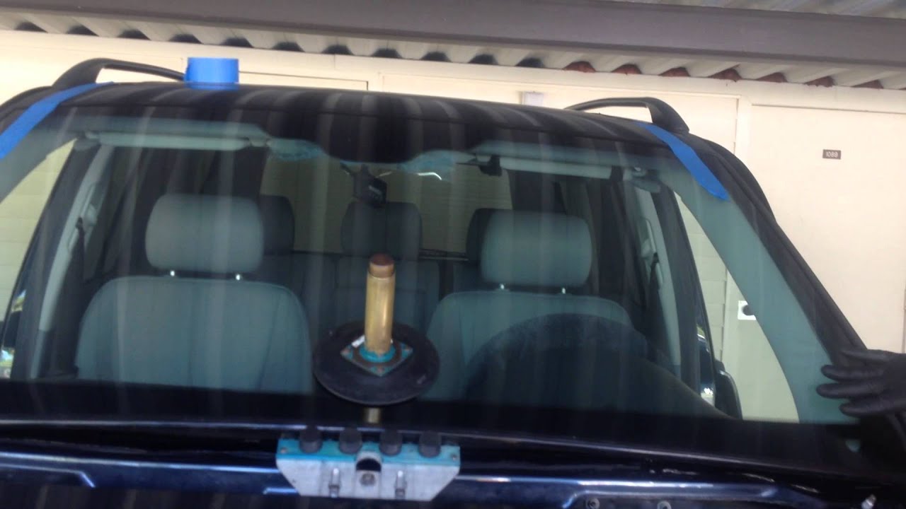 Rolladeck windshield set on a 2003 Mercedes ML320 - YouTube