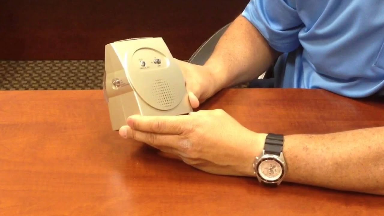 Talking Atomic Clock - Time, Date and Year - Quality! - YouTube