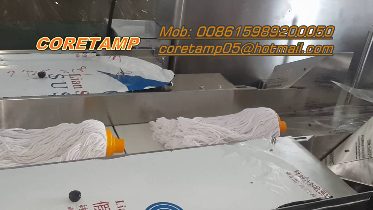 Mop packaging machine, mop head flow packing machine - YouTube