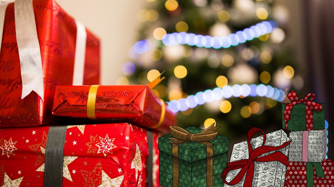 SIMPLE CHRISTMAS CELEBRATION /OPENING CHRISTMAS GIFTS 2021 - YouTube