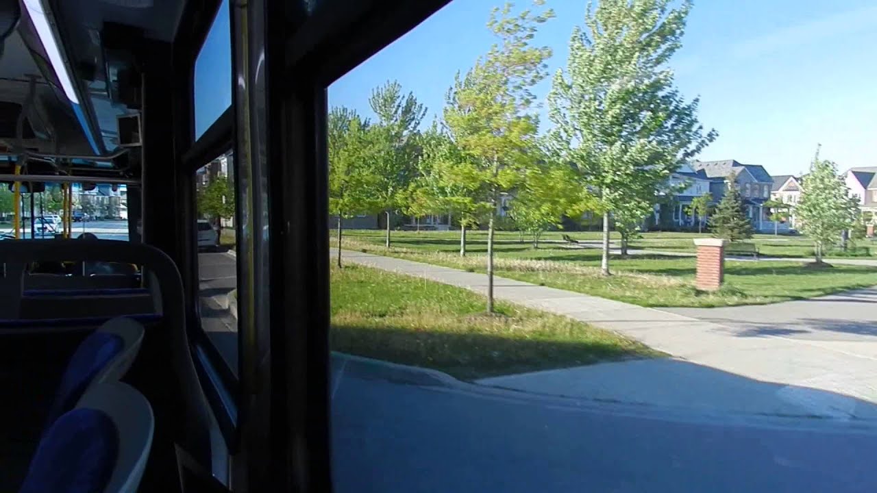 YRT New Flyer D40LFR 1104 on route 85 "Rutherford-16th" - YouTube