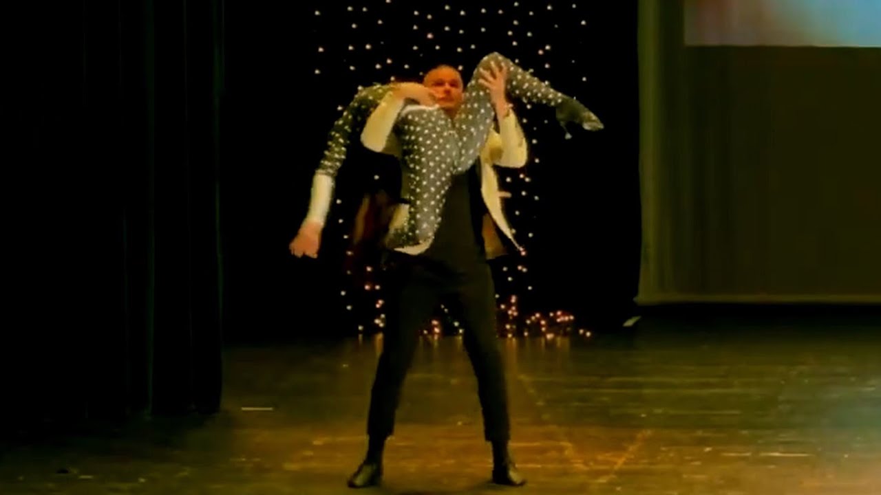 Cut The Cord Bachata Choreo by Salsa Levi & Zita @ Broadway Dance ...