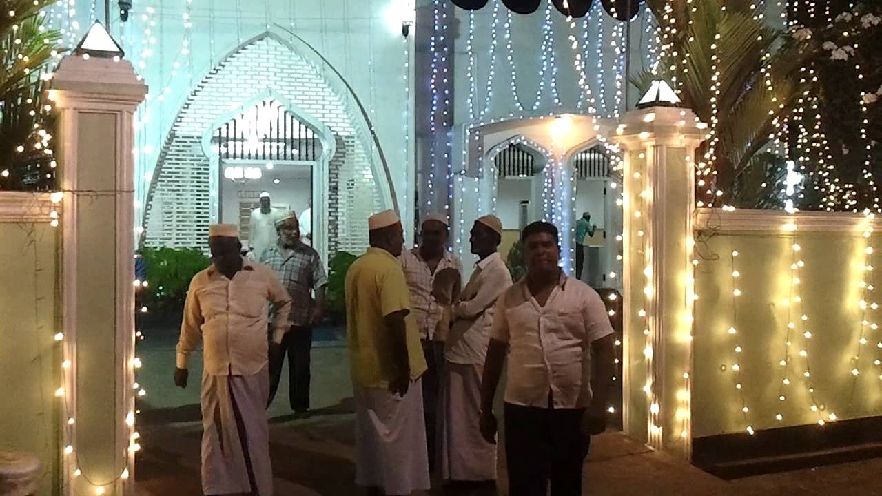 Maggona Mosque In Sri Lanka - YouTube