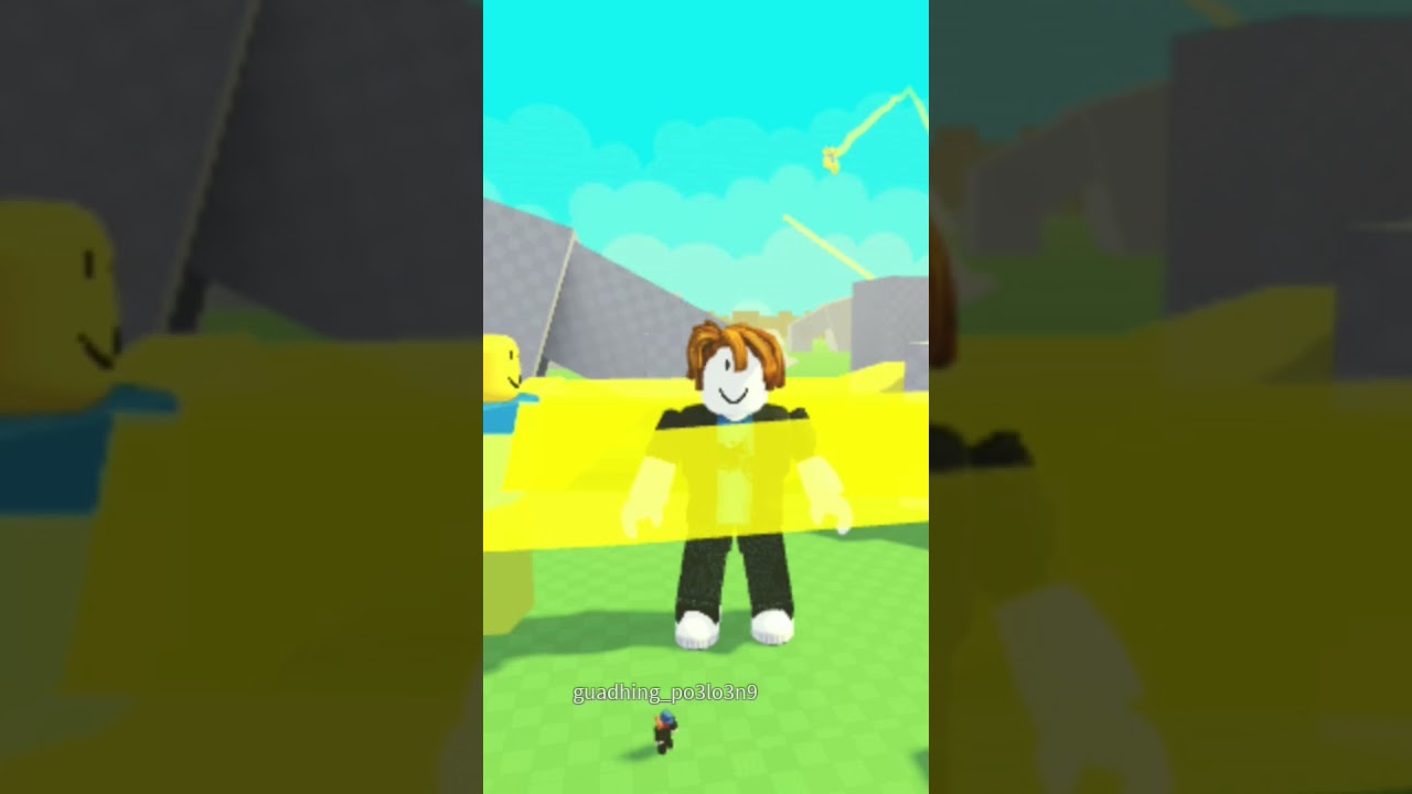 bacon vs noob (bacons are the best and noob too!) - YouTube