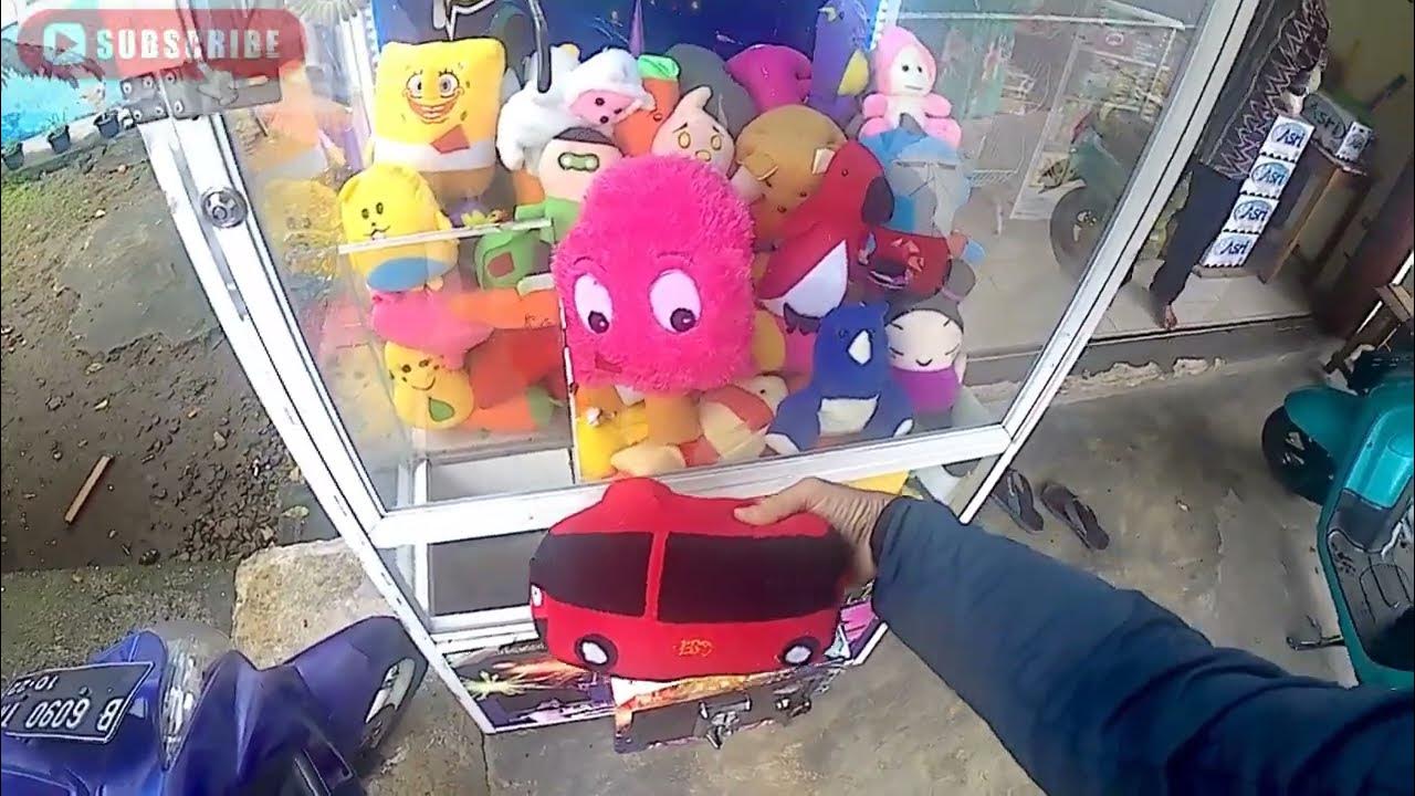 MAiN CAPIT BONEKA DAPAT BUS - YouTube