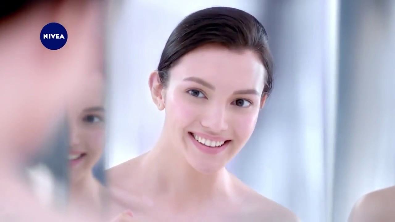NIVEA Extra White Body Serum "Pantay" 30s TVC 2018 - YouTube