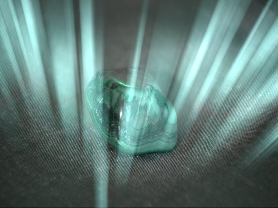 Zitmy Presenta: Piedra Magica Para el Amor y el Dinero - YouTube