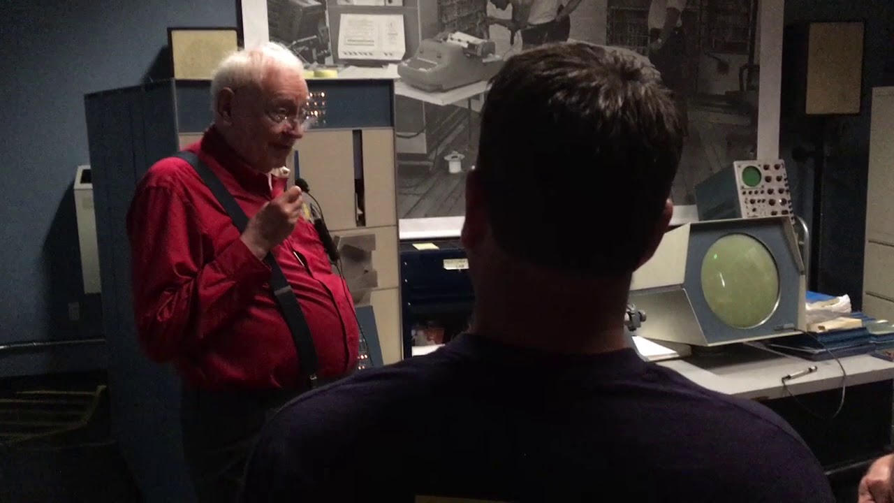 Peter Samson demonstrates PDP-1 music synthesis at the Computer Museum ...