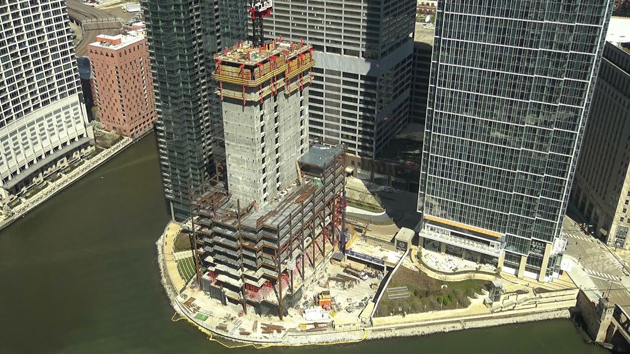 Salesforce Tower Chicago - Construction Time Lapse (August 2021) - YouTube