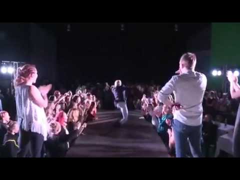 Louis Revlon LSS @Untitled Vogue Ball 2017