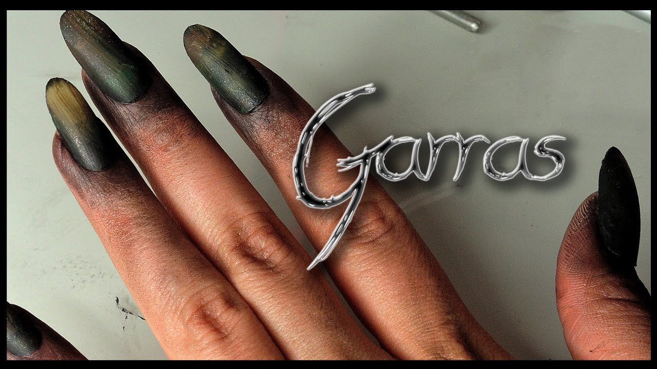 Como hacer una garra fácil de hombre lobo | Silvia Quiros - YouTube