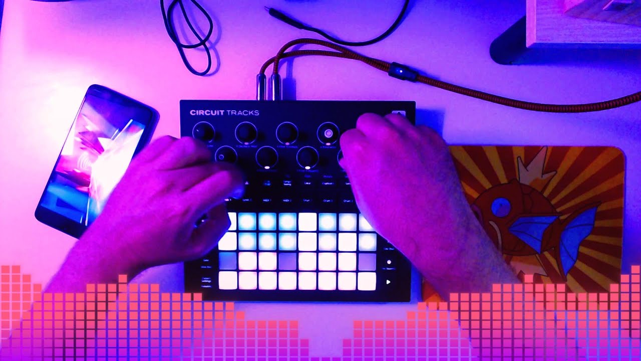 Robot Rhythms Arpeggiated (Novation Circuit Tracks) - YouTube