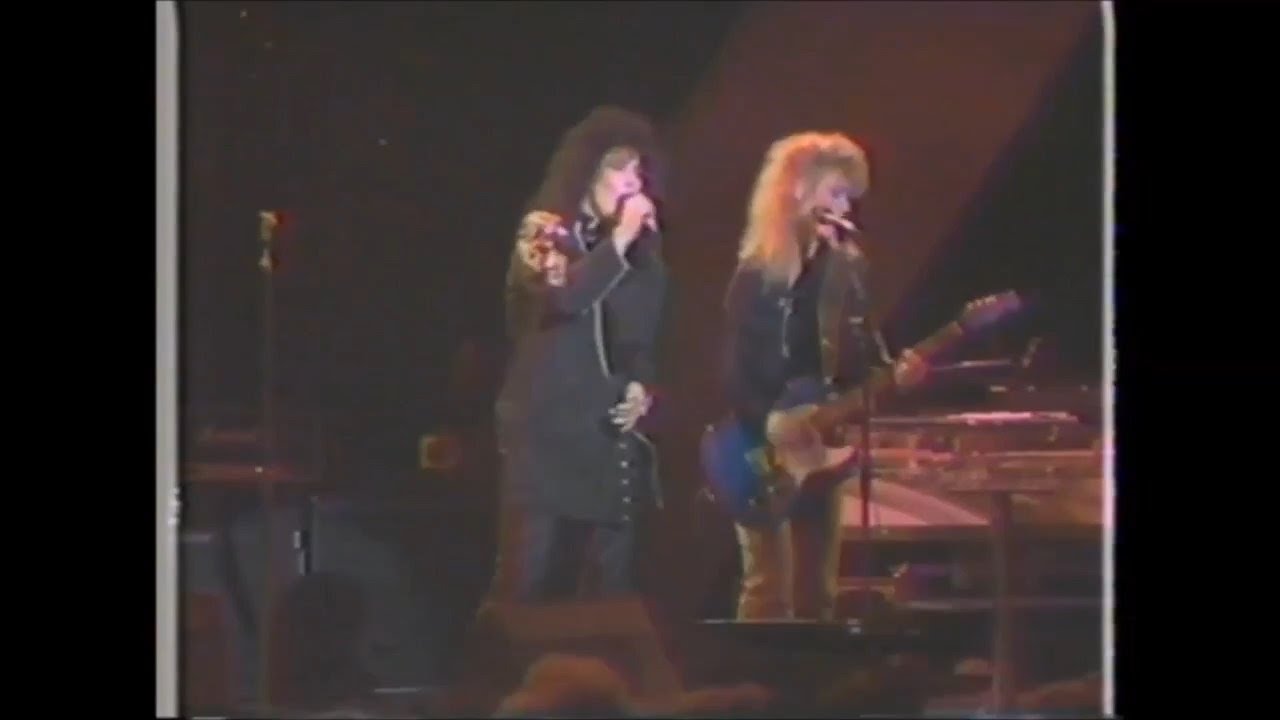 HEART. [PASSIONWORKS- LIVE ] (1983) - YouTube
