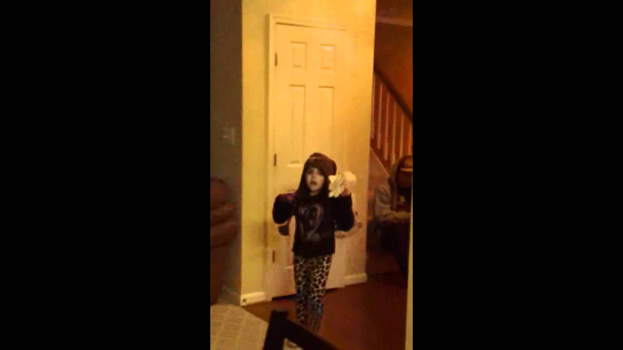 ava singing my favorite song - YouTube