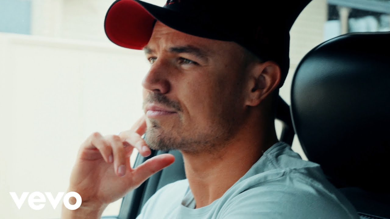 Nathan Lamont - Name On It (Official Music Video) - YouTube