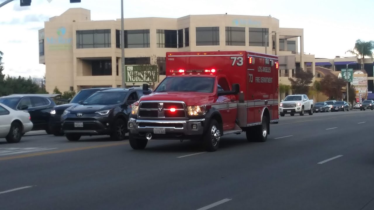 LAFD Rescue 73 Responding - YouTube