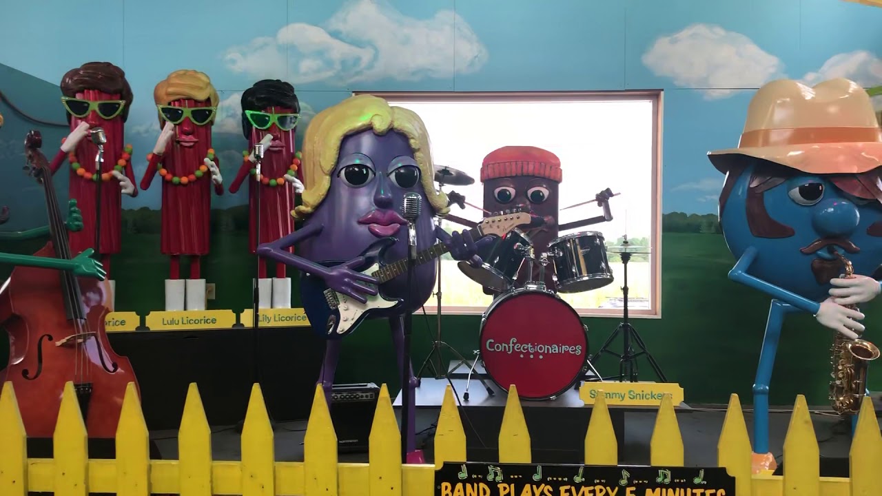 The band playing at Minnesota ‘s largest candy store - YouTube