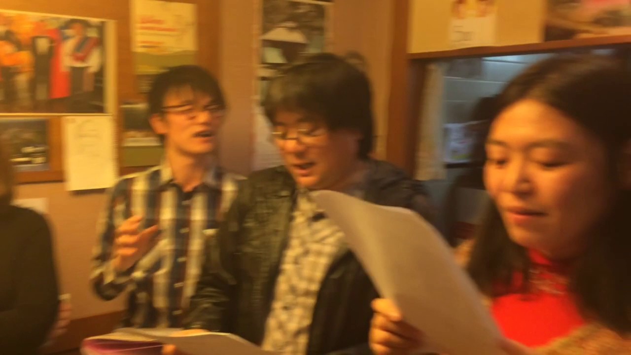 Singing National Anthem of Chile in Tokyo チリ国歌斉唱 - YouTube
