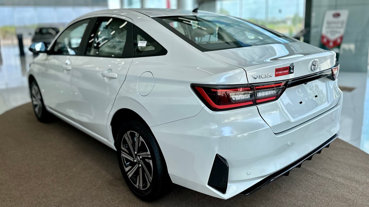 New Toyota Vios ( 2024 ) - 1.3L Luxury Sedan | Super White II Color ...