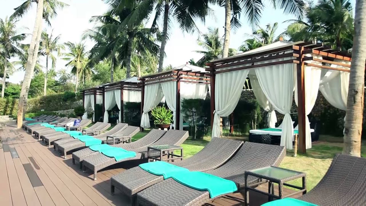 Aroma Beach Resort & Spa - flycam - YouTube