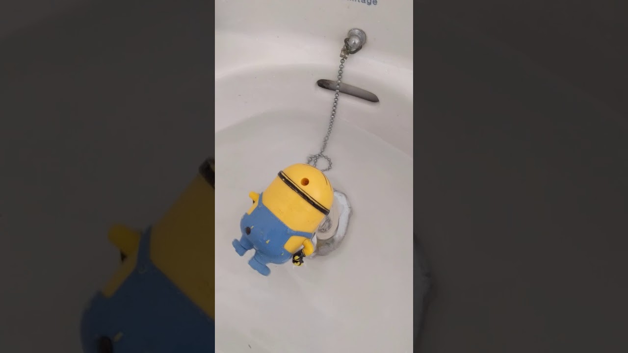 Drowning a Minion. N O - YouTube