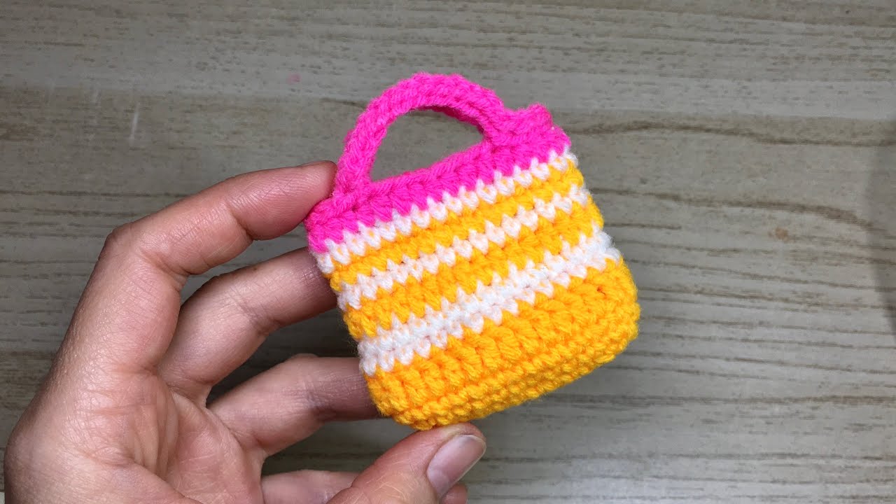 How to Crochet mini bag tutorial. Easy pattern.Step by step - YouTube