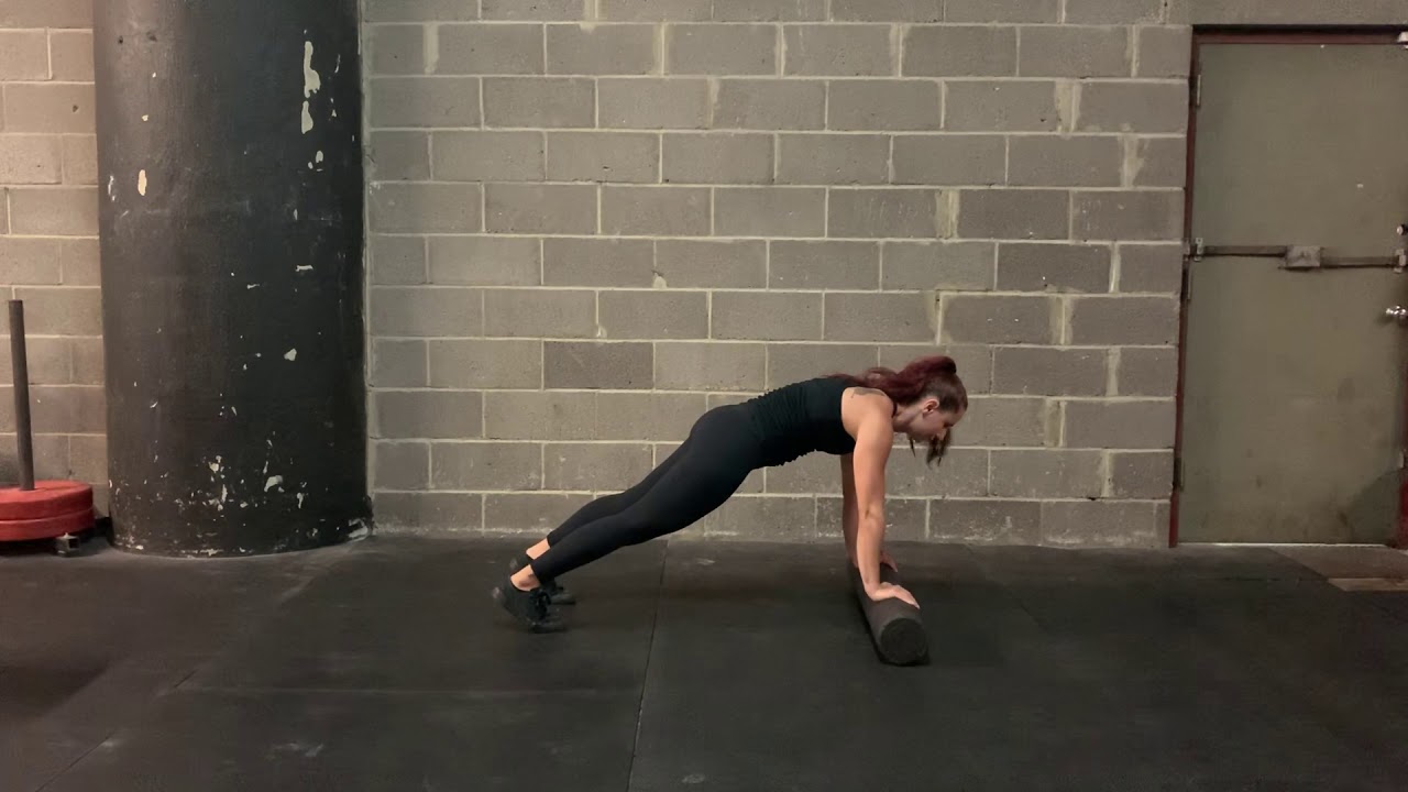 Foam Roller Plank + Varieties - YouTube