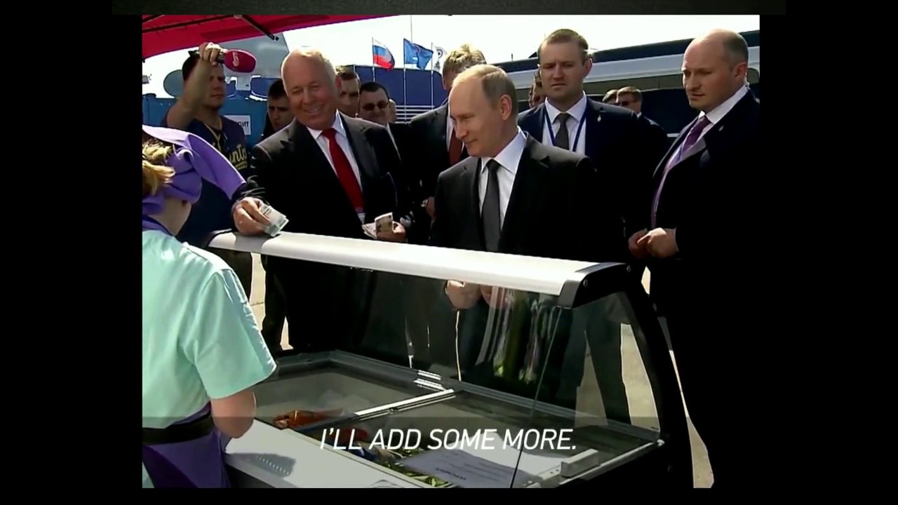 Vladimir Putin Buys Ice Cream at MAKS Air Show - YouTube