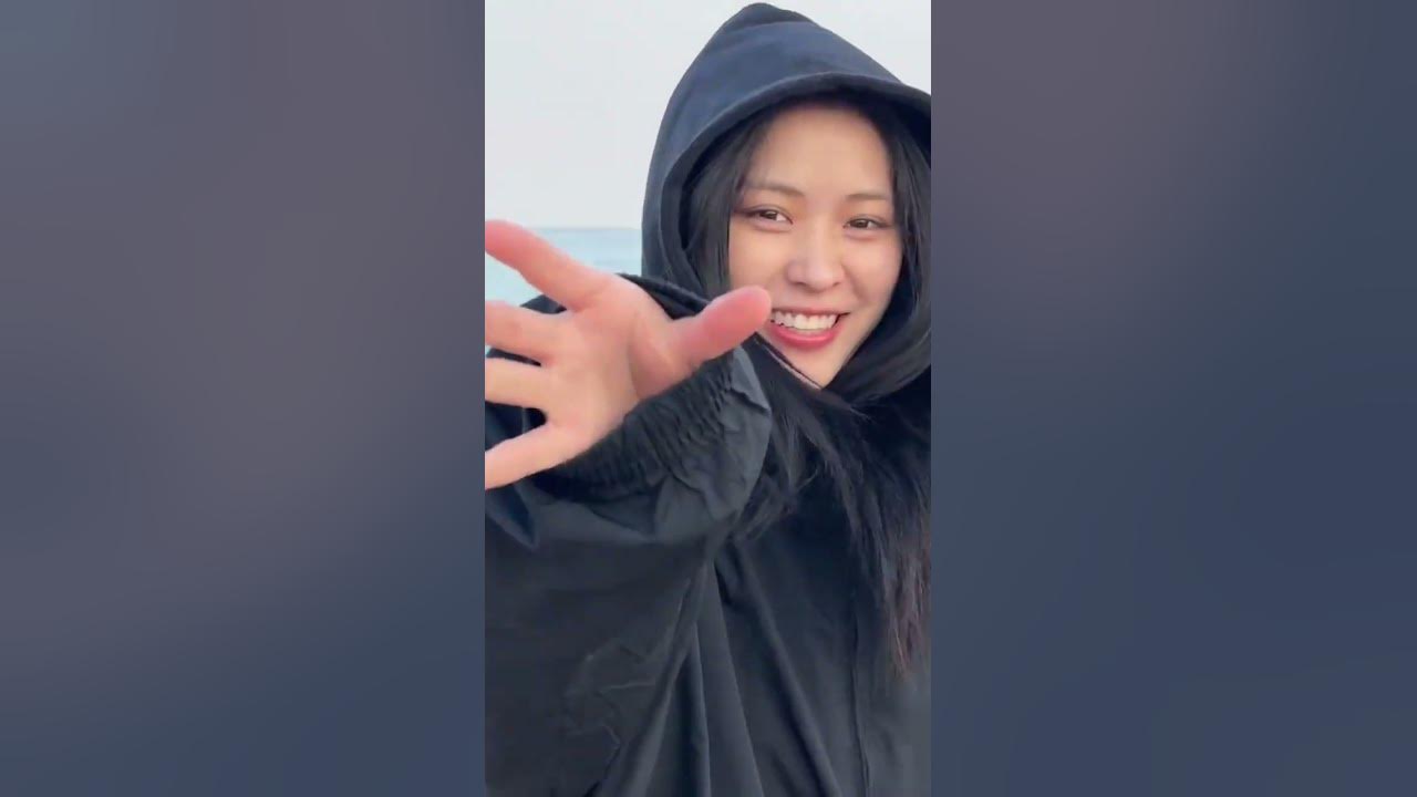 241120 iamfinethankyouandryu 신류진 Instagram live ( ITZY.RYUJIN ) - YouTube