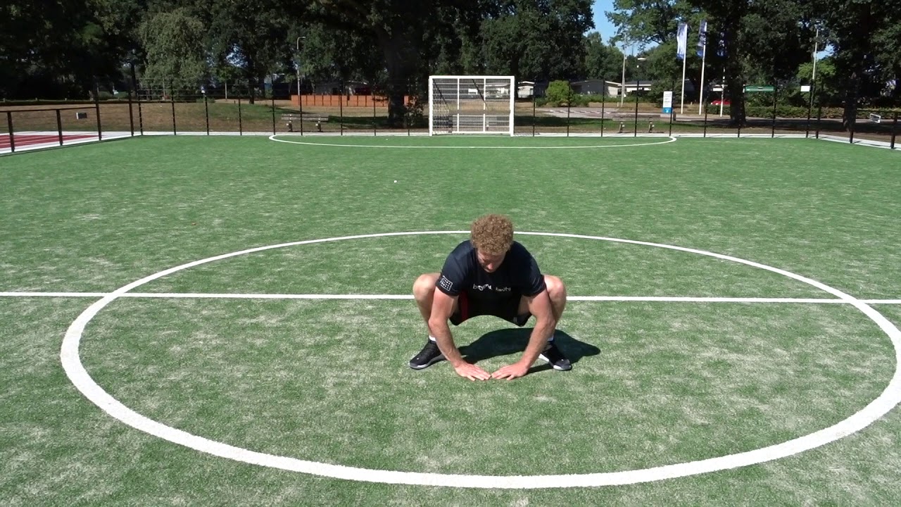 Straddle to squat stretch - YouTube