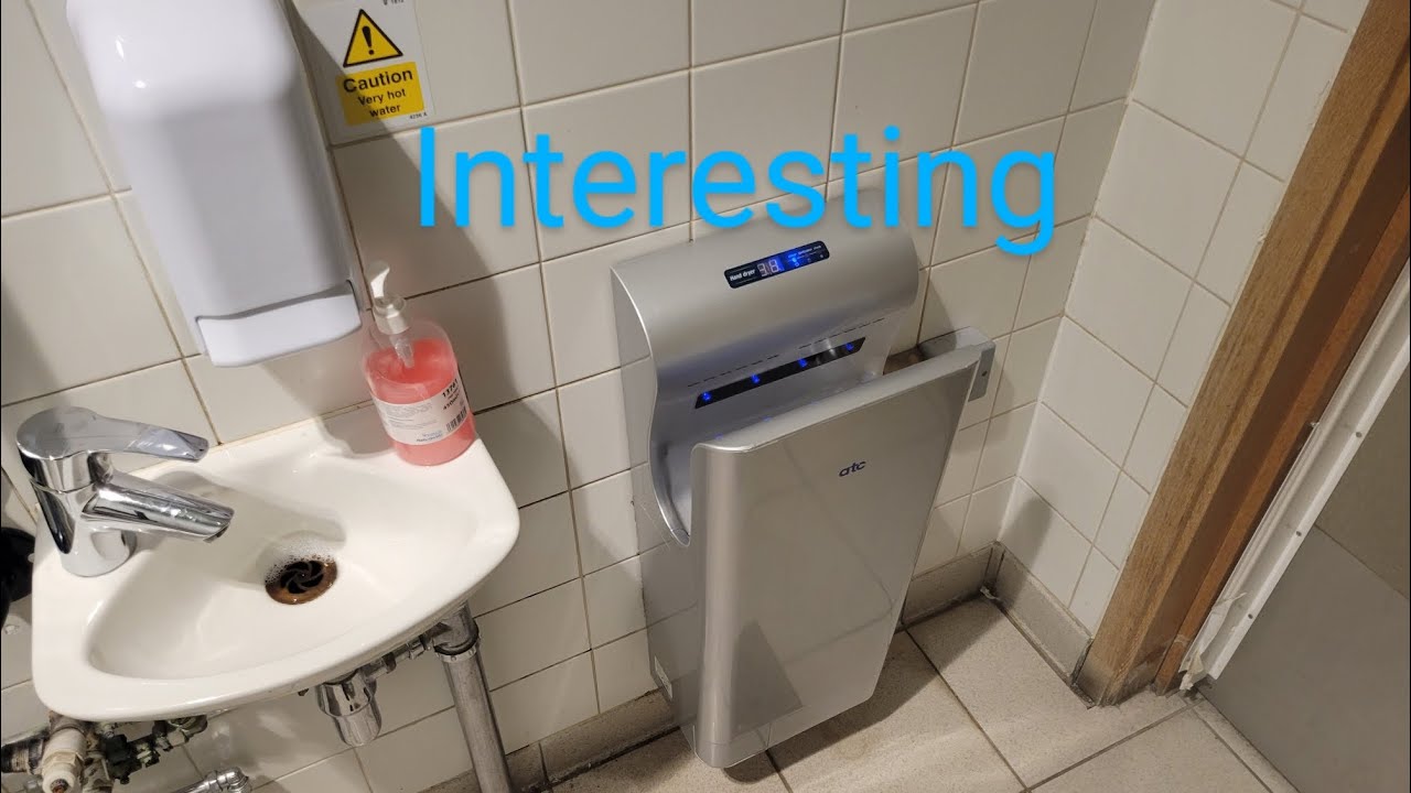 Aike AK2030 (ATC Premium Blade.15) At John Lewis In Patchway, Bristol ...