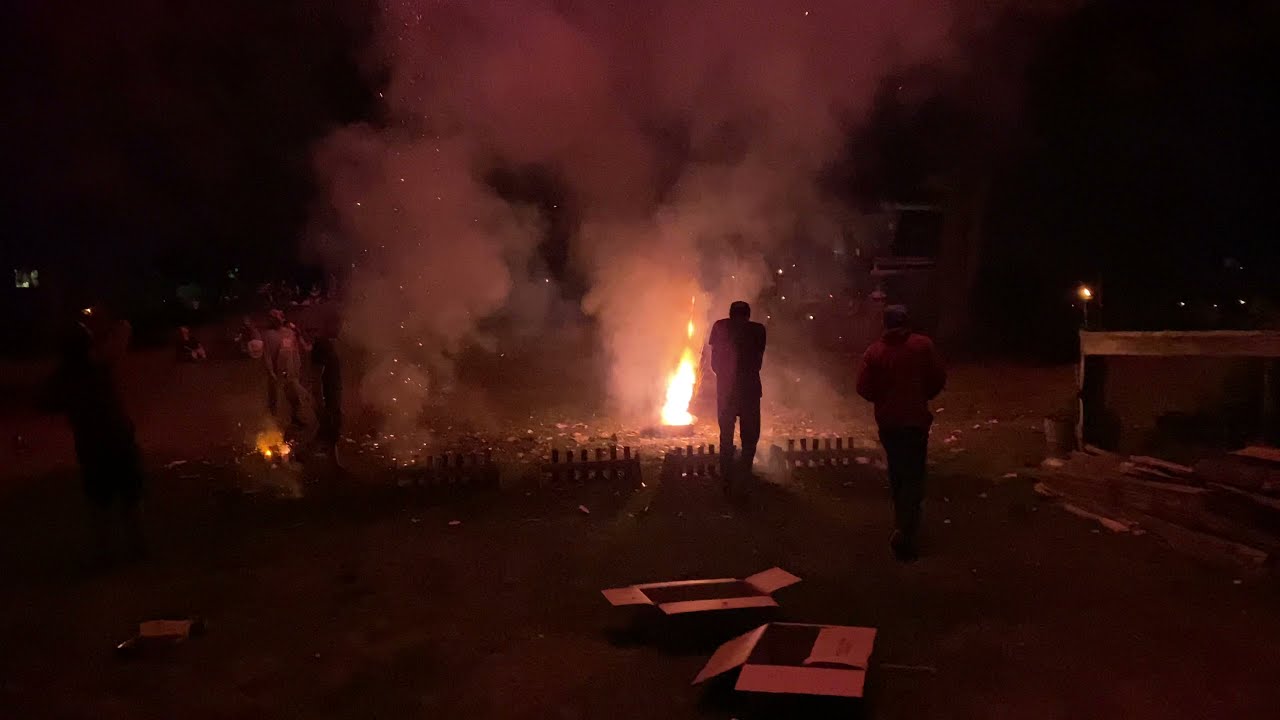 S****A***** 260 shot Firework *AMAZING* 1000+ GRAMS - YouTube