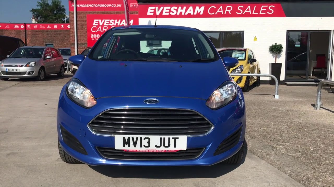 Closer Look: Ford Fiesta Style TDCI - YouTube