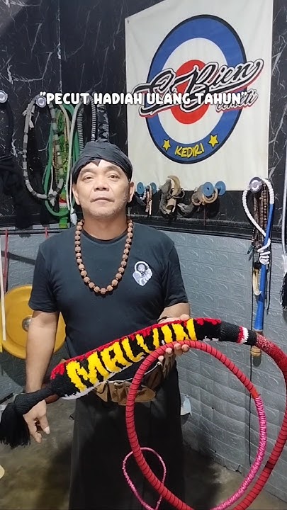 Ulangtahun di kado pecut sibien cemeti - YouTube