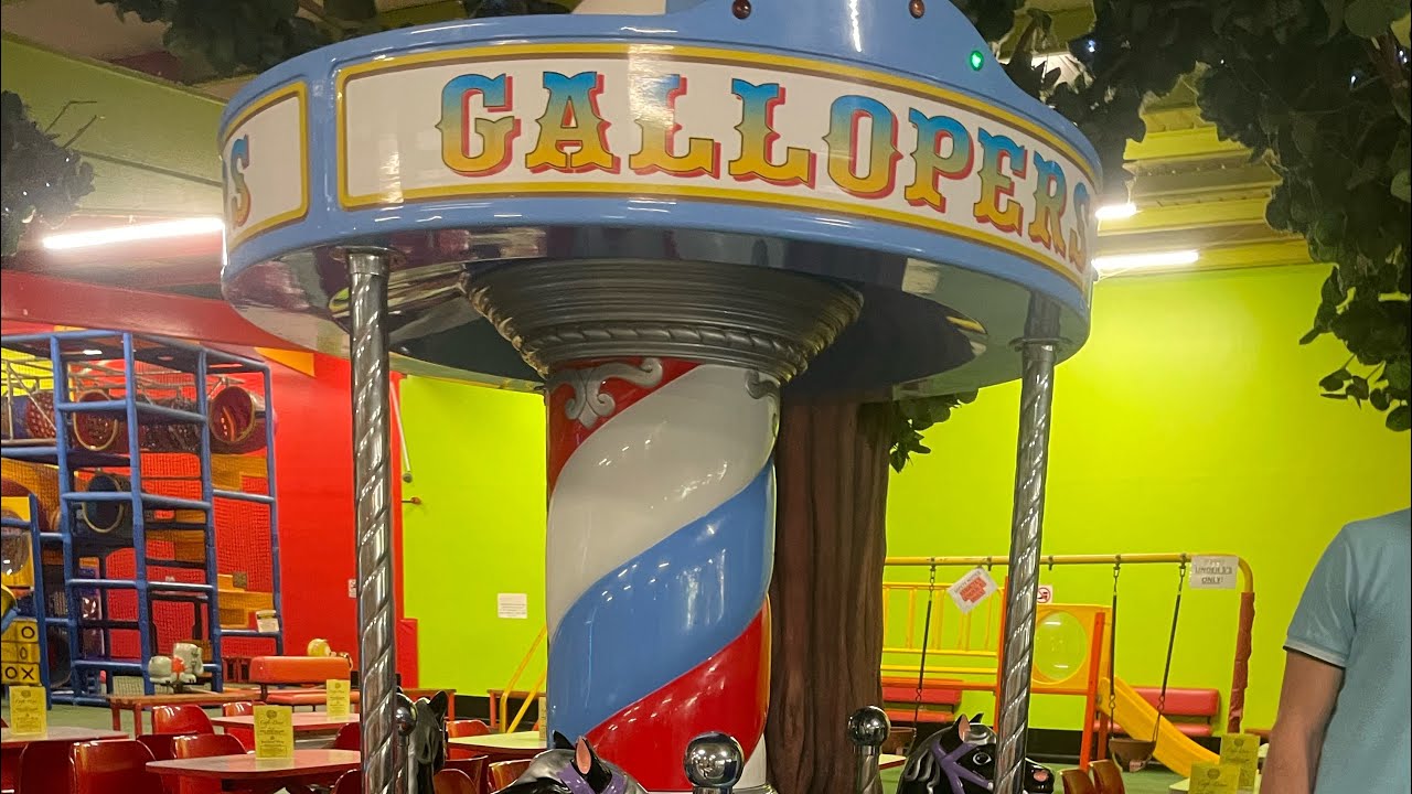 Jolly roger Gallopers carousel Kiddie ride - YouTube
